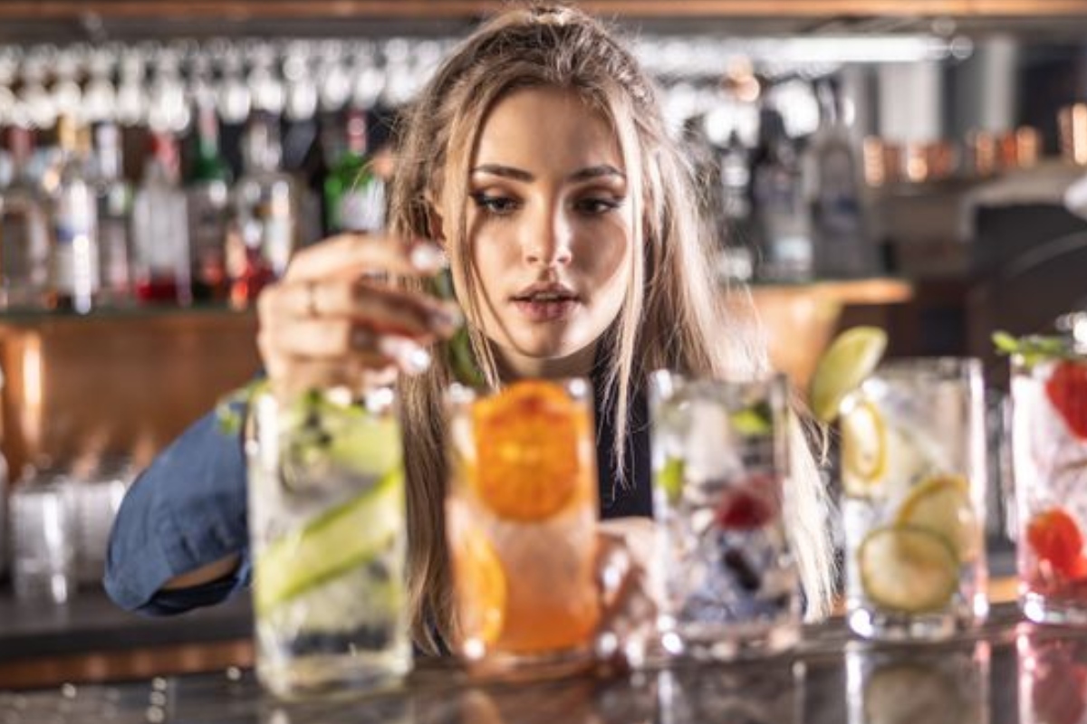 Motley Bard Wisconsin Would Allow 14 Year Olds To Serve Alcohol